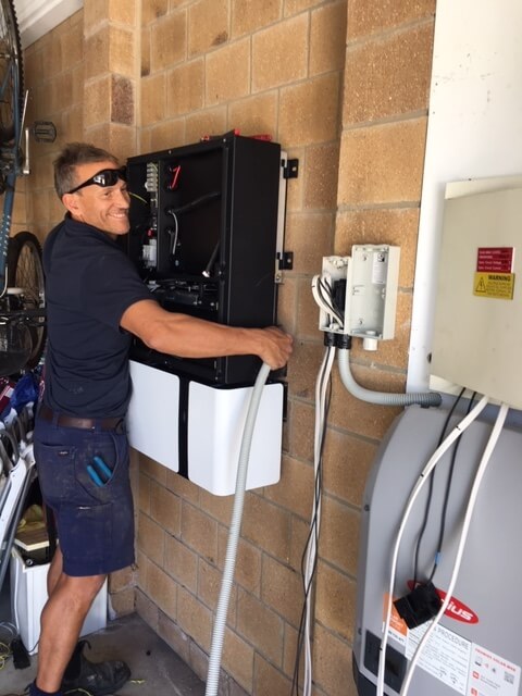 Solar Energy Storage Australia - Power up your home with Solar Battery ...